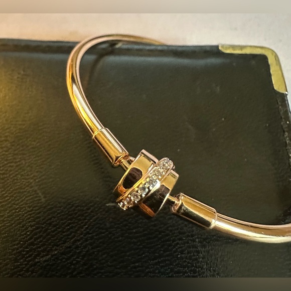 Pandora | Jewelry | Pandora Moments Limited Edition Shooting Star Charm ...